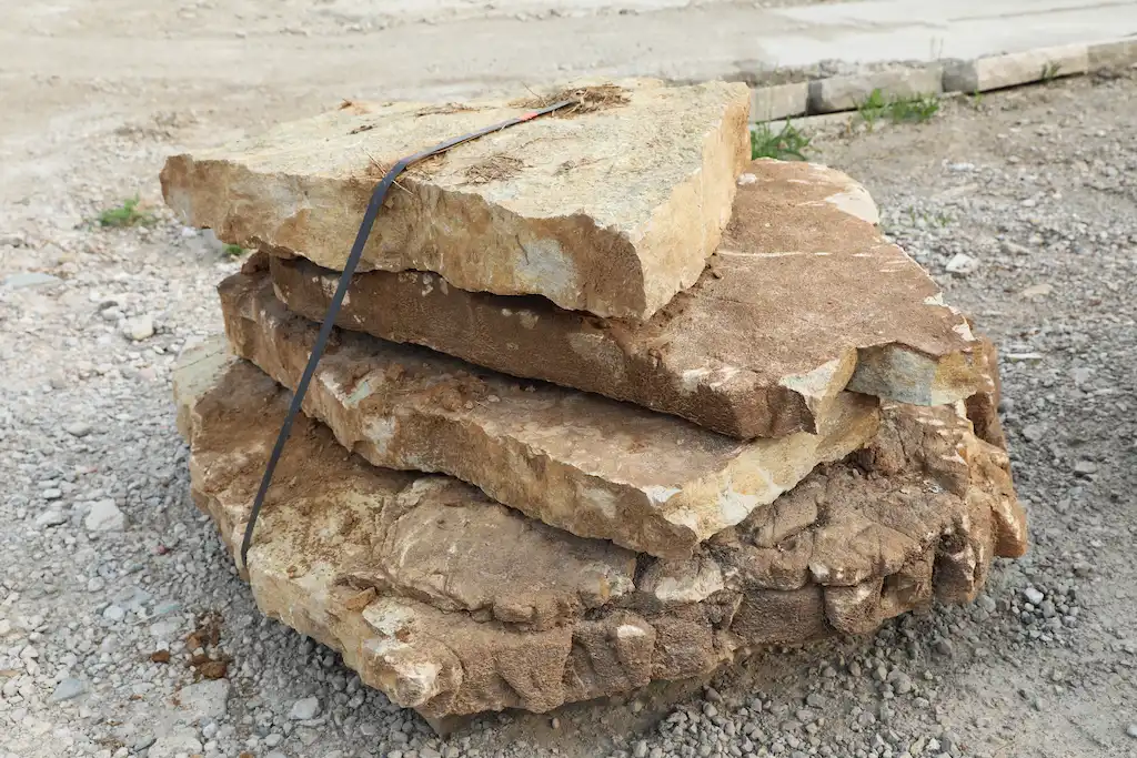 Weathered Limestone Ledge | Outcropping | Stone Center