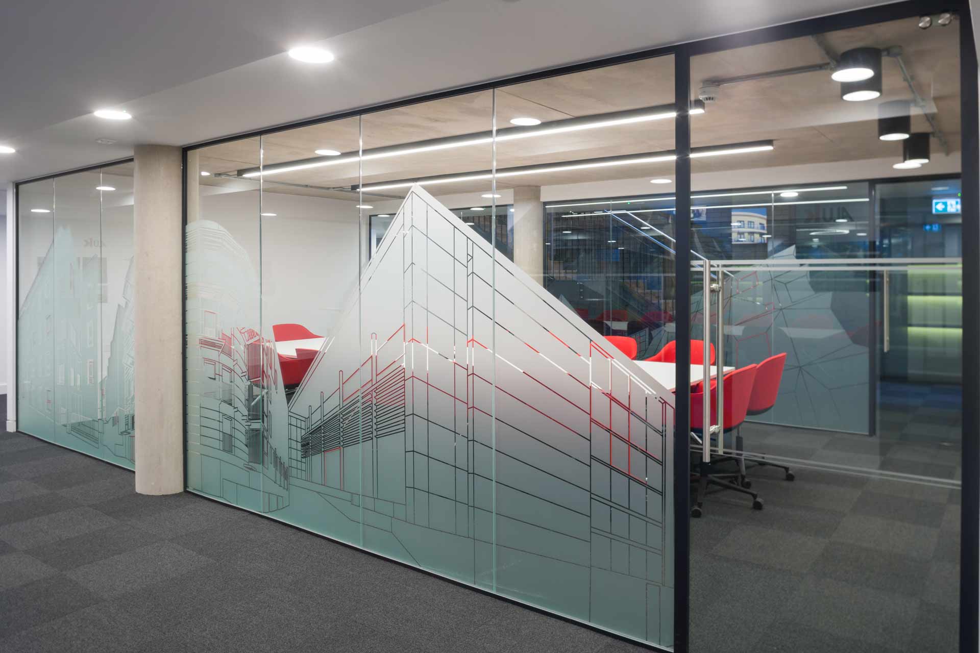 AluK Design Studio - Showcasing aluminium building systems in London