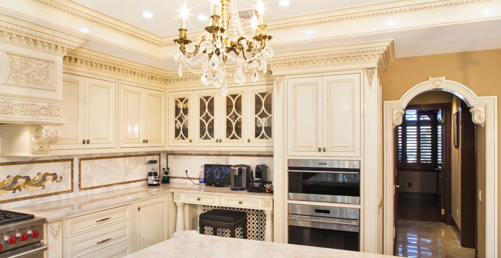 Traditional white patina kitchen Whitestone, NY | WL Kitchen & Home
