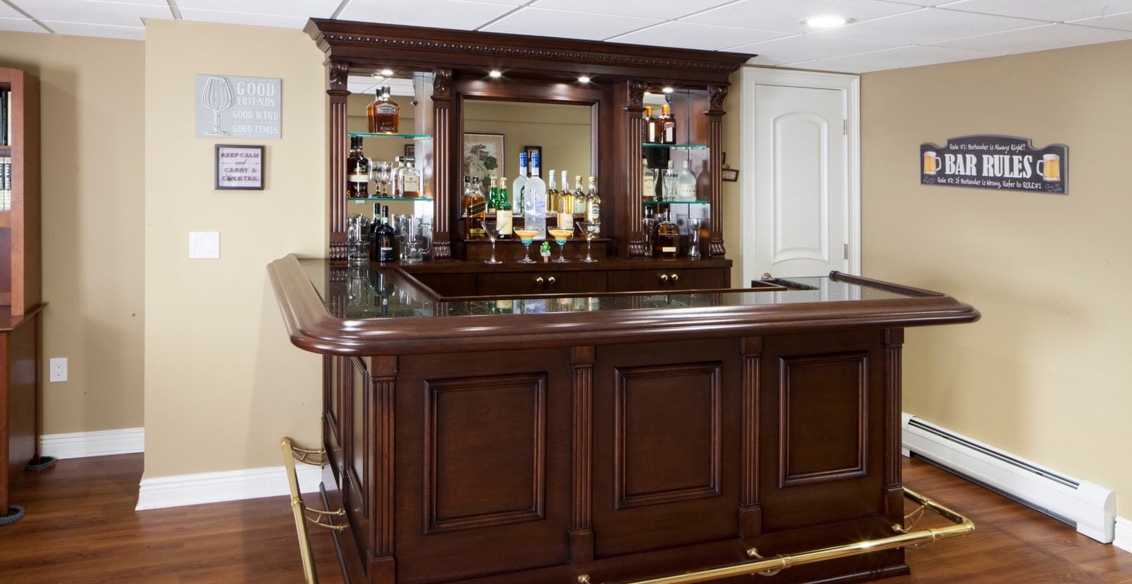 Dark mahogany stained residential bar Franklin Lakes, NJ | WL Kitchen ...