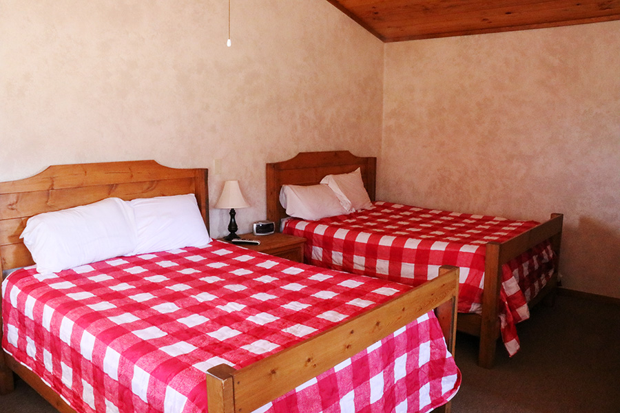 Cabin Rentals at Ten Mile Inn