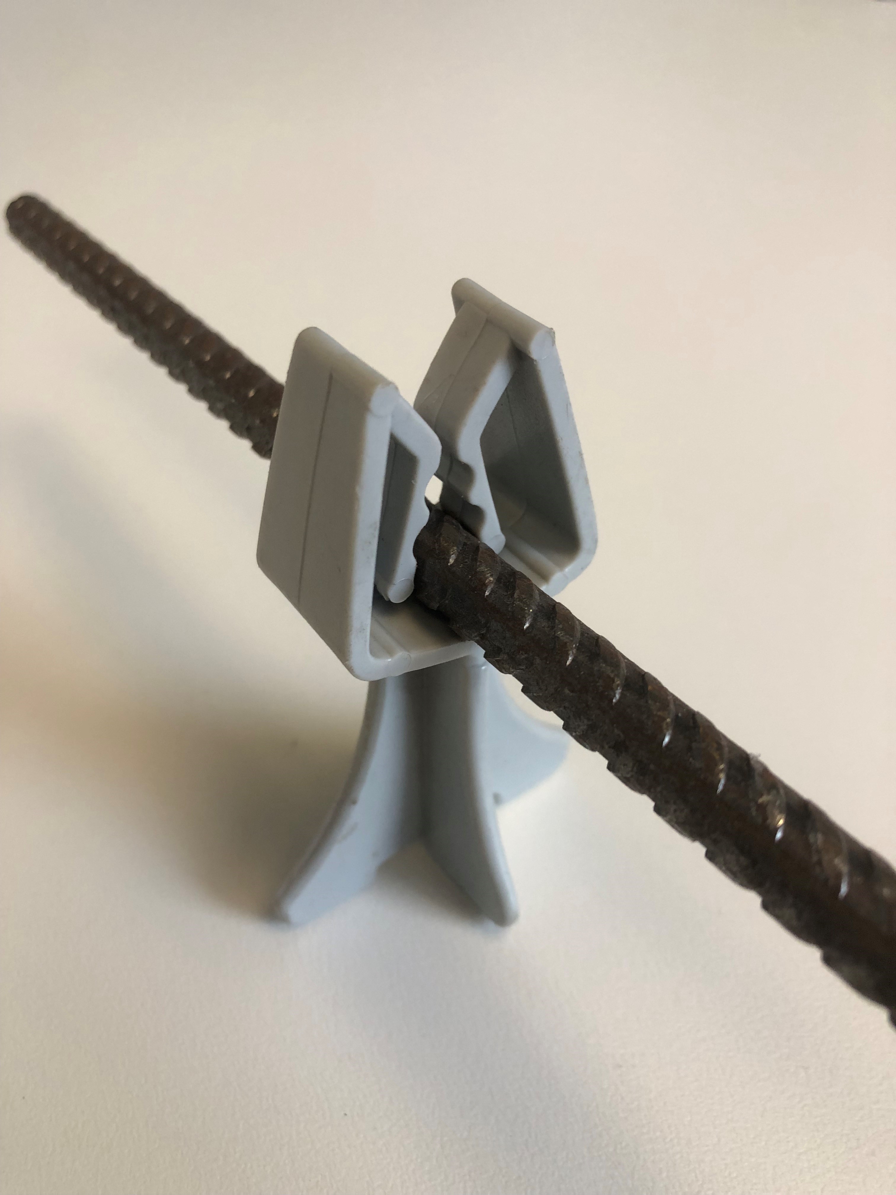 FAST CLIP BAR CHAIRS | In Slab Products | Canzac