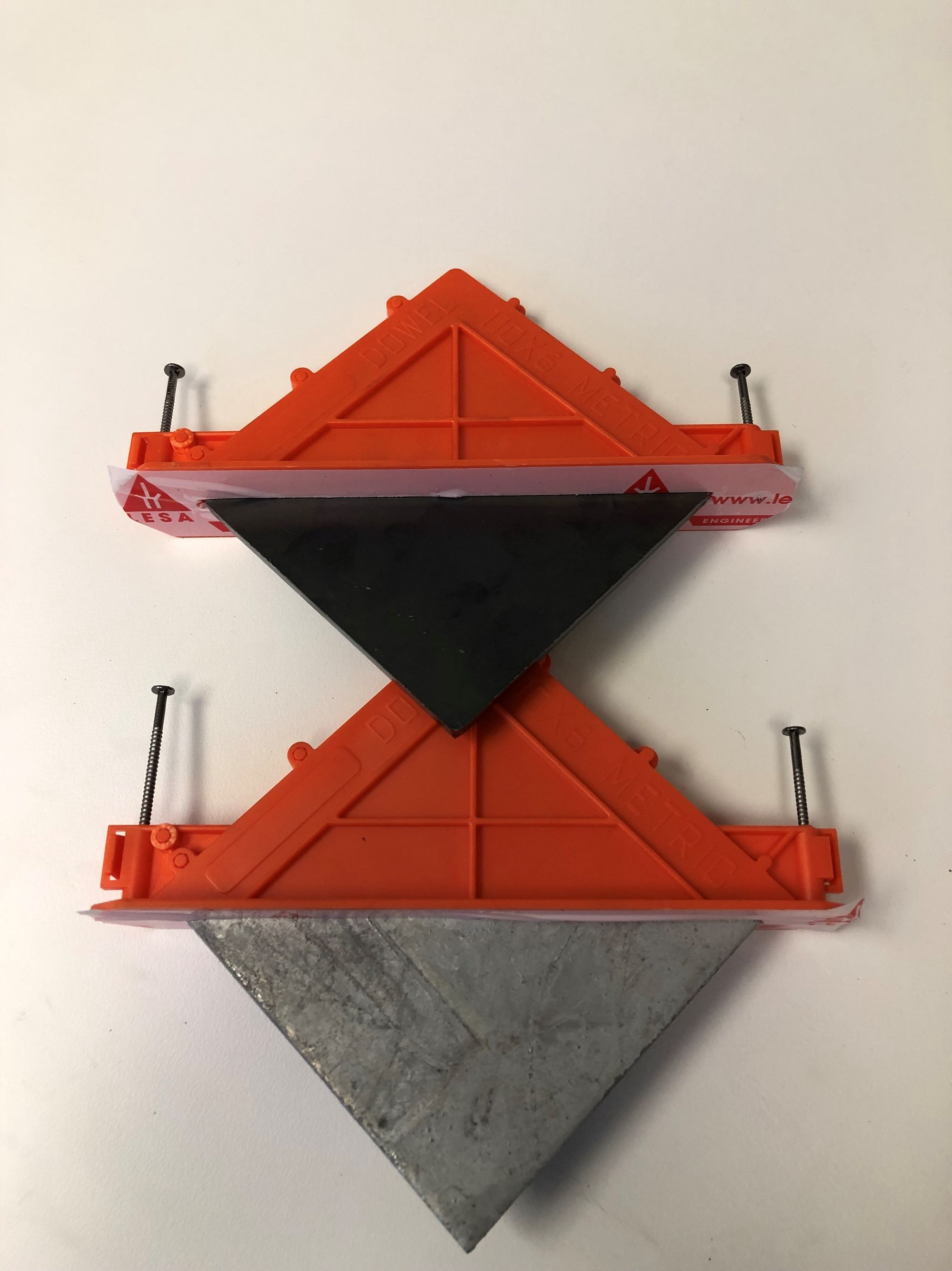 DIAMOND DOWEL SYSTEM | In Slab Products | Canzac