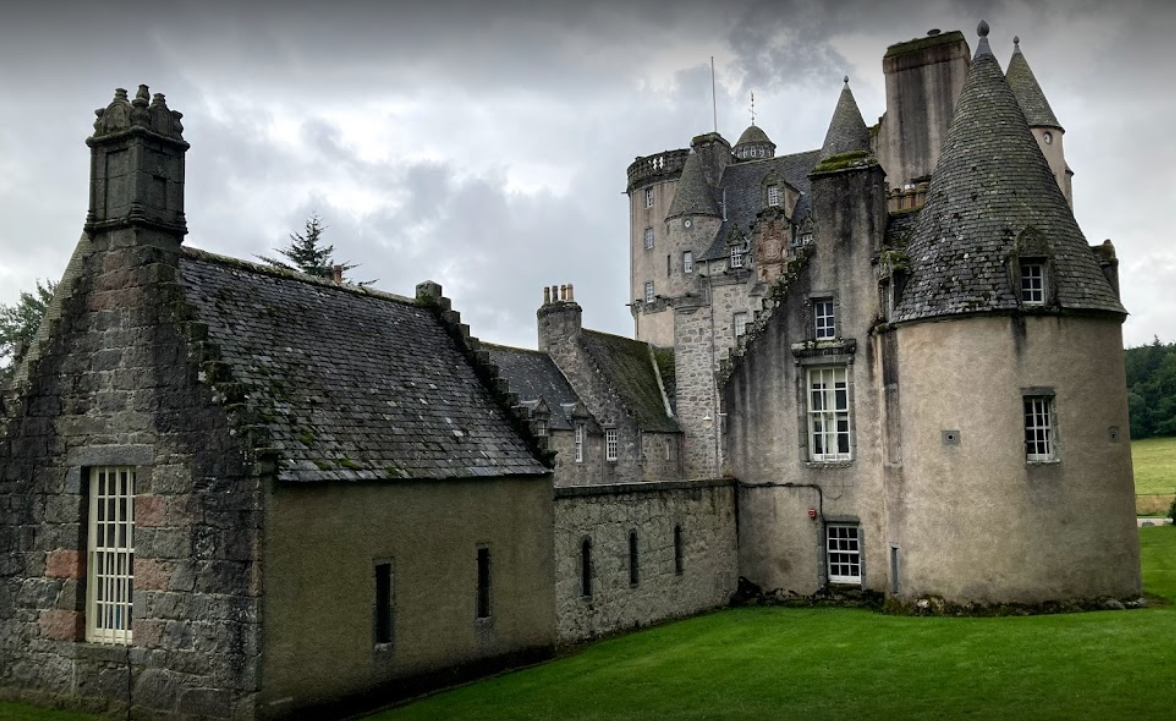 Castle Frazer - VisitSeeDo