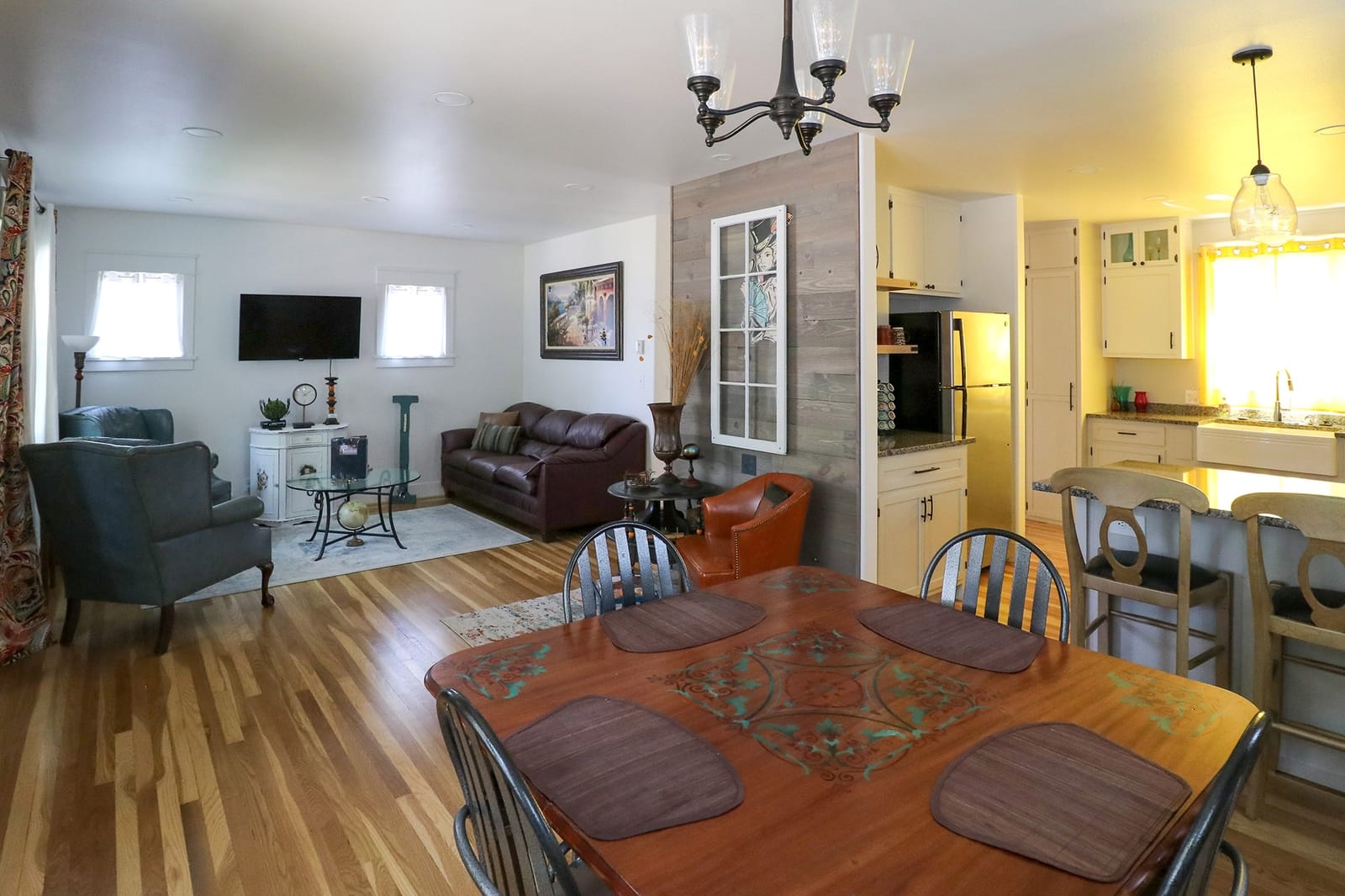 The Mad Carpenter Inn - The Inntrigue