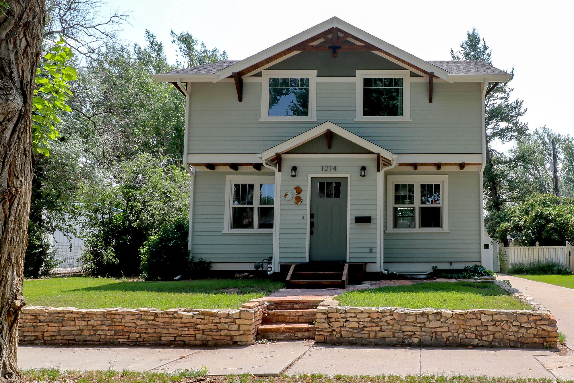 The Mad Carpenter Inn - The Inntrigue