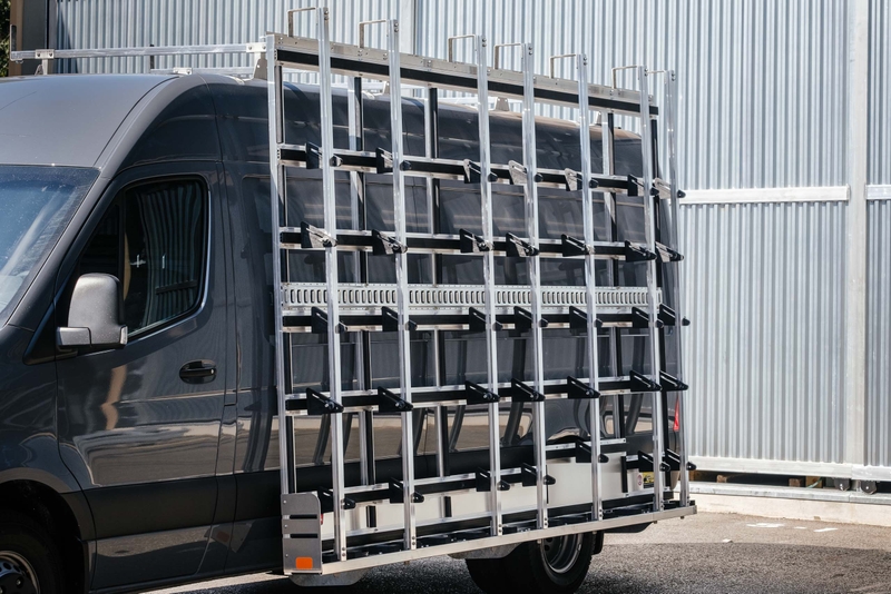 Ford F-250 Glass Rack