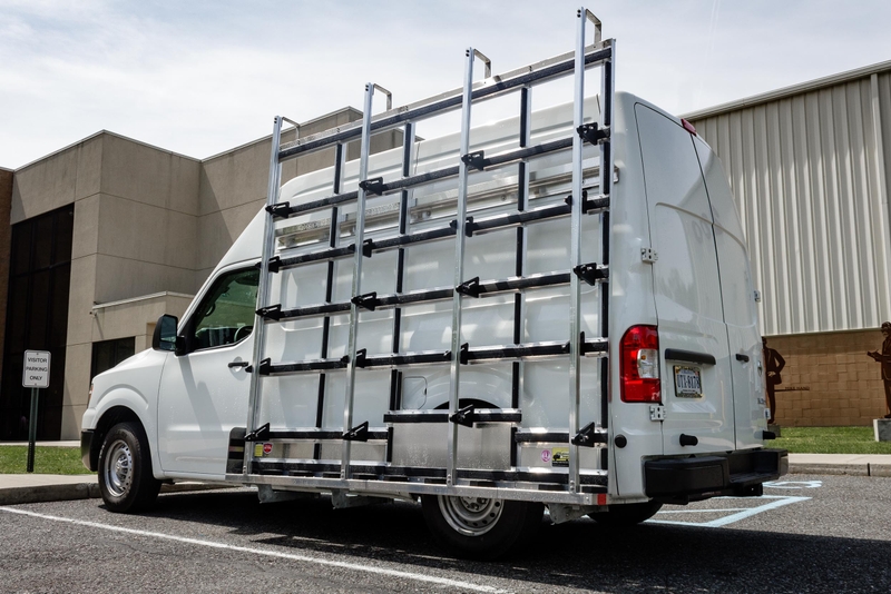 Ford F-250 Glass Rack