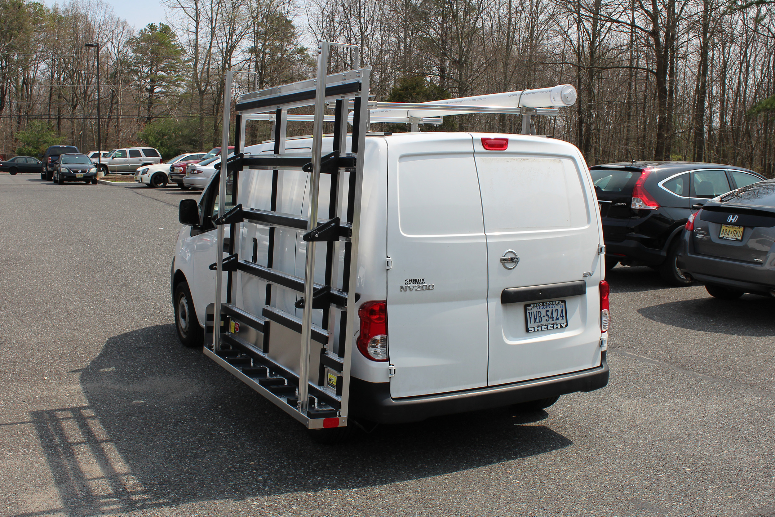 Ford F-250 Glass Rack