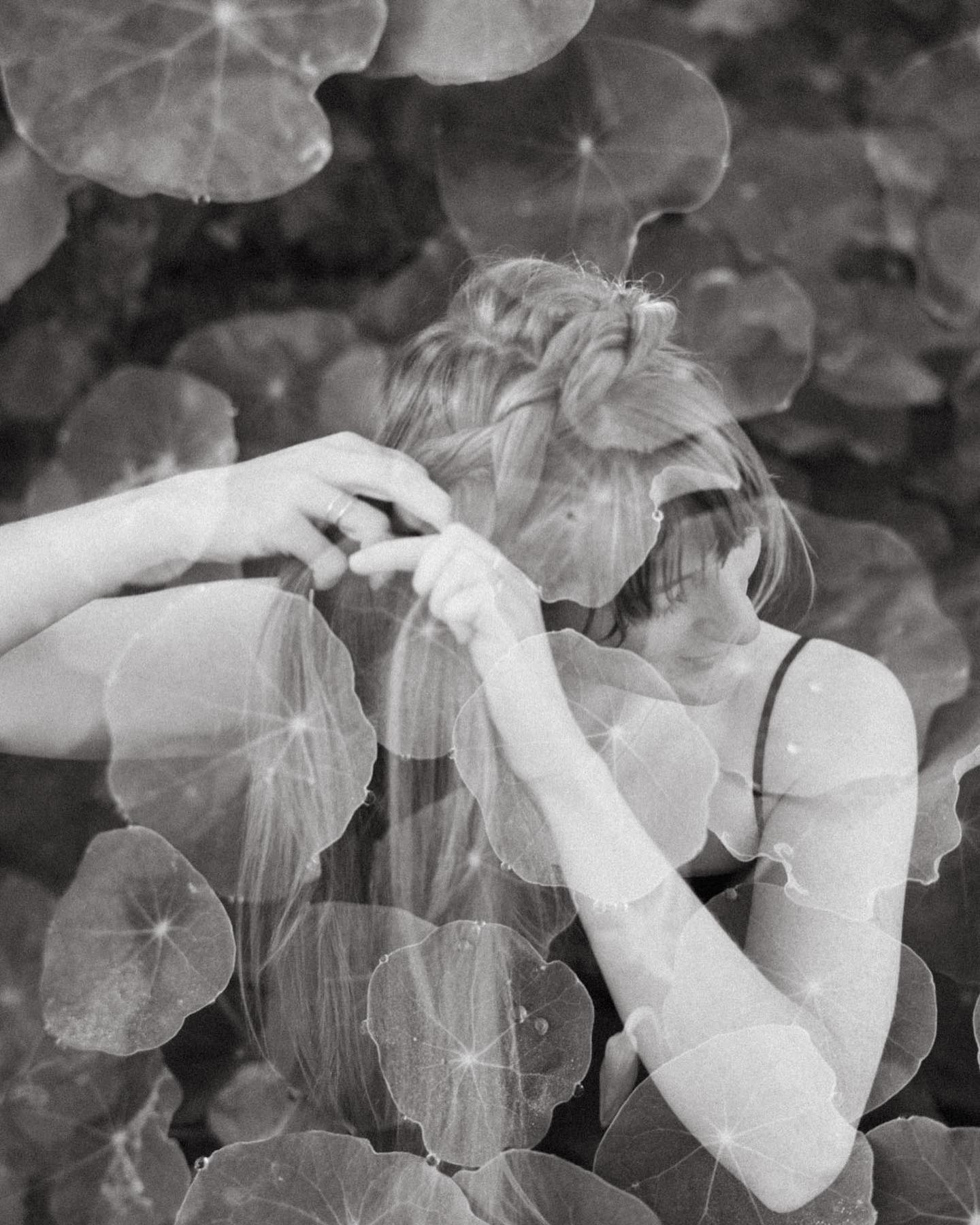Intimate Motherhood