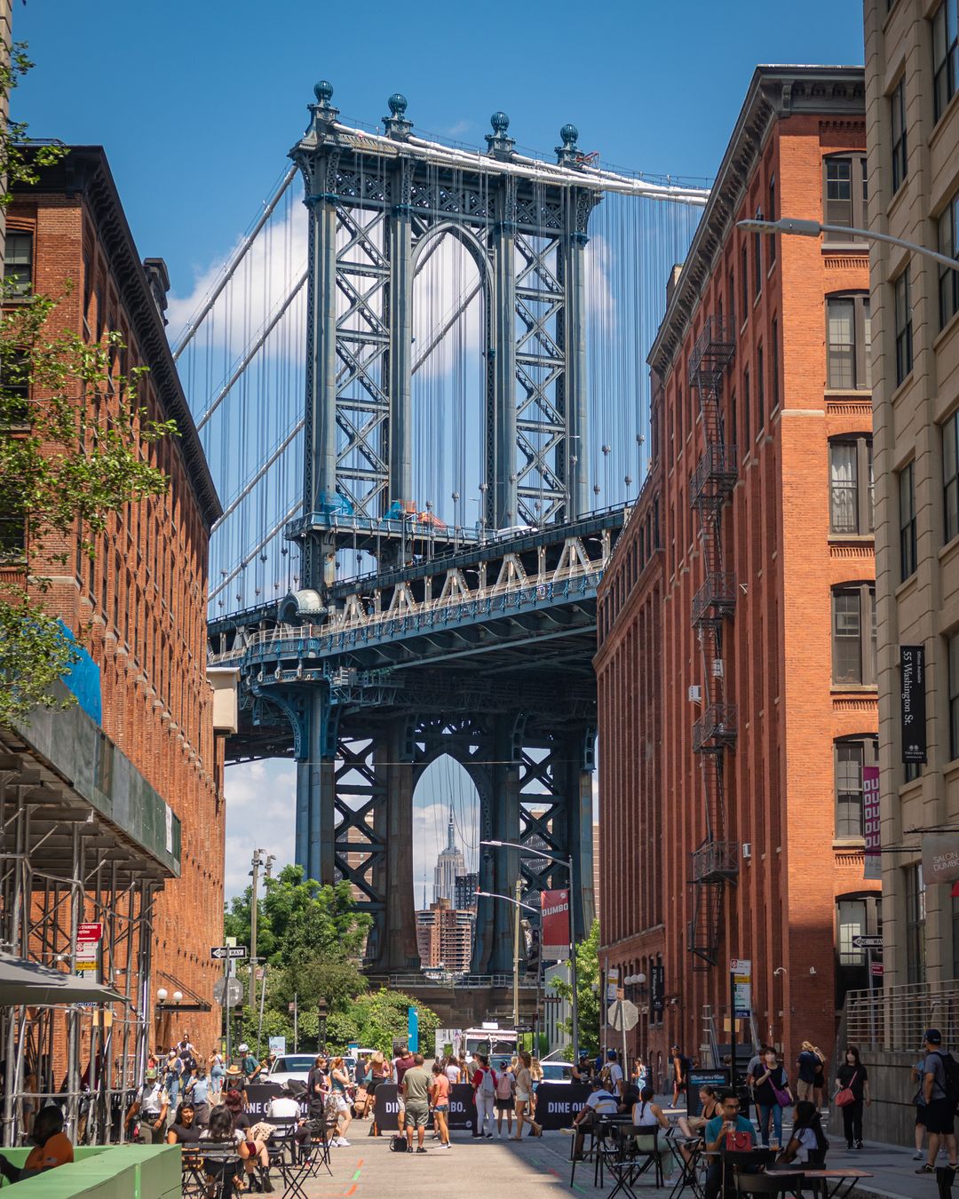 10 Fun Facts About NYC's Iconic Brooklyn Bridge