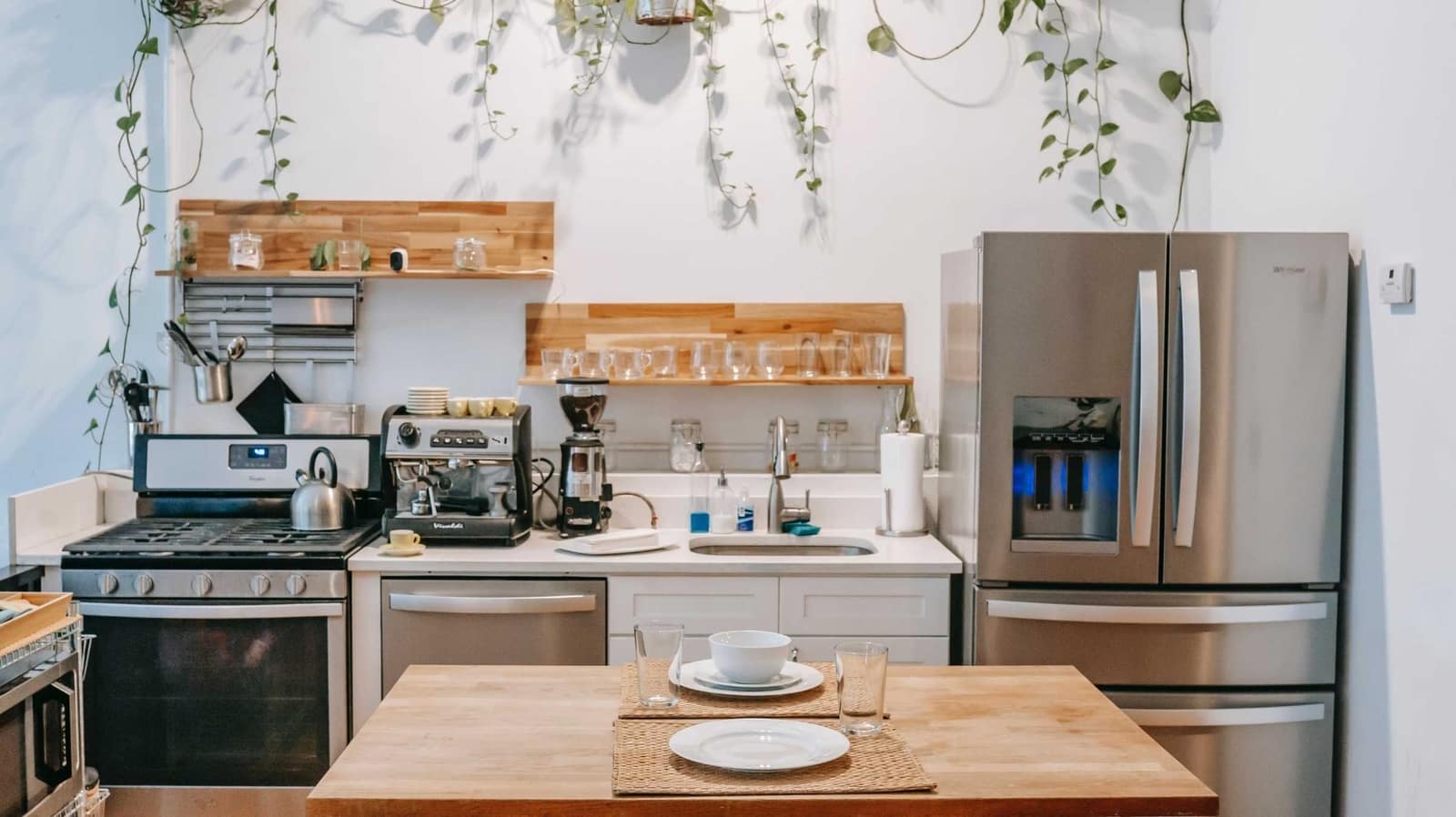 5 Eco-Friendly Fridges for Your Sustainable Kitchen