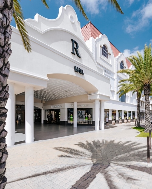 Dining — Renaissance Mall
