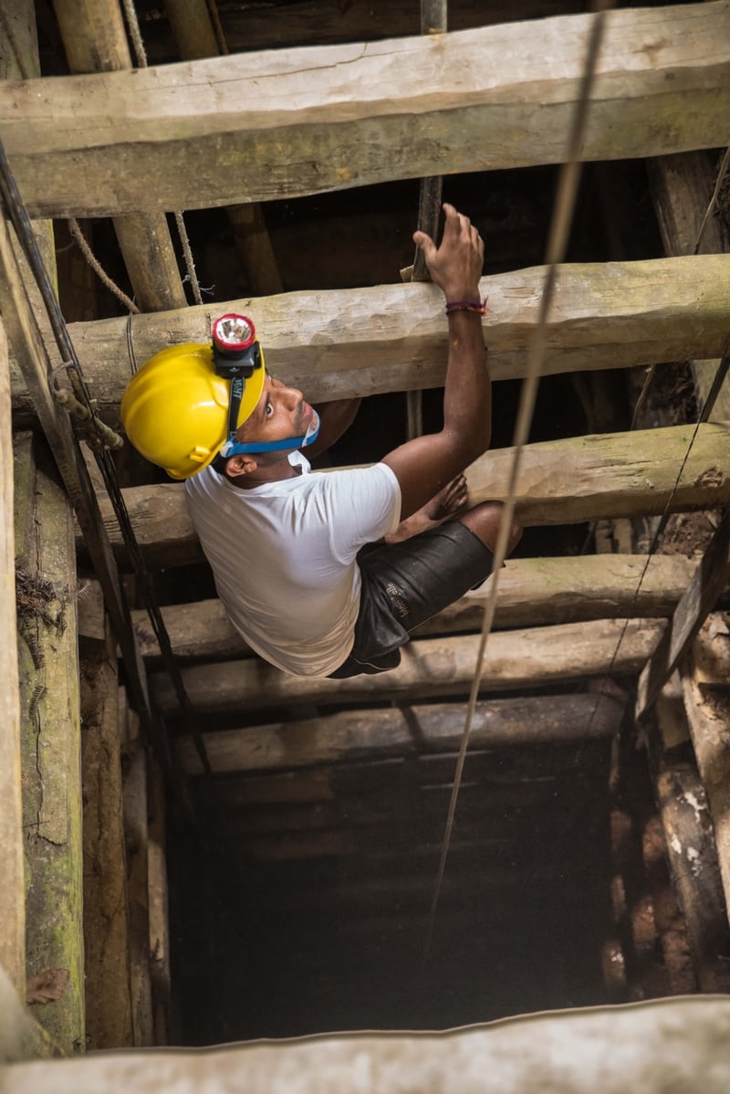Ceylons Munich | Purchase Fair Ceylon Sapphires and Unique Coloured ...