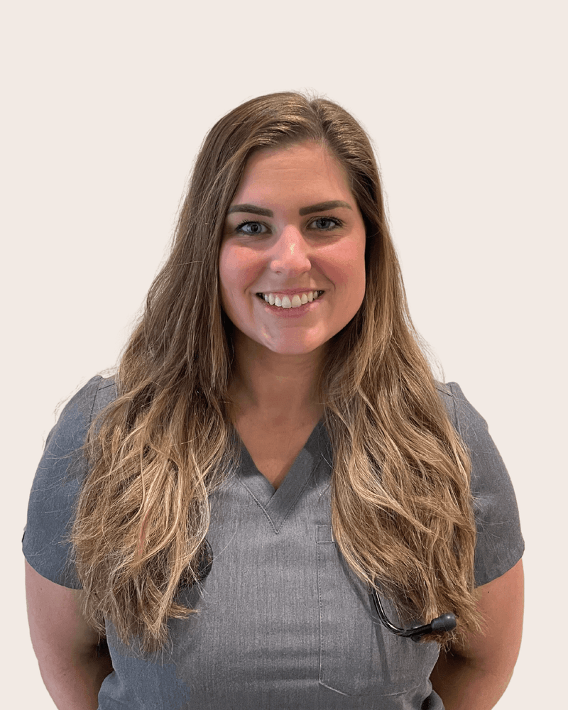 Primary & Urgent Care Veterinarian in Roscoe Village