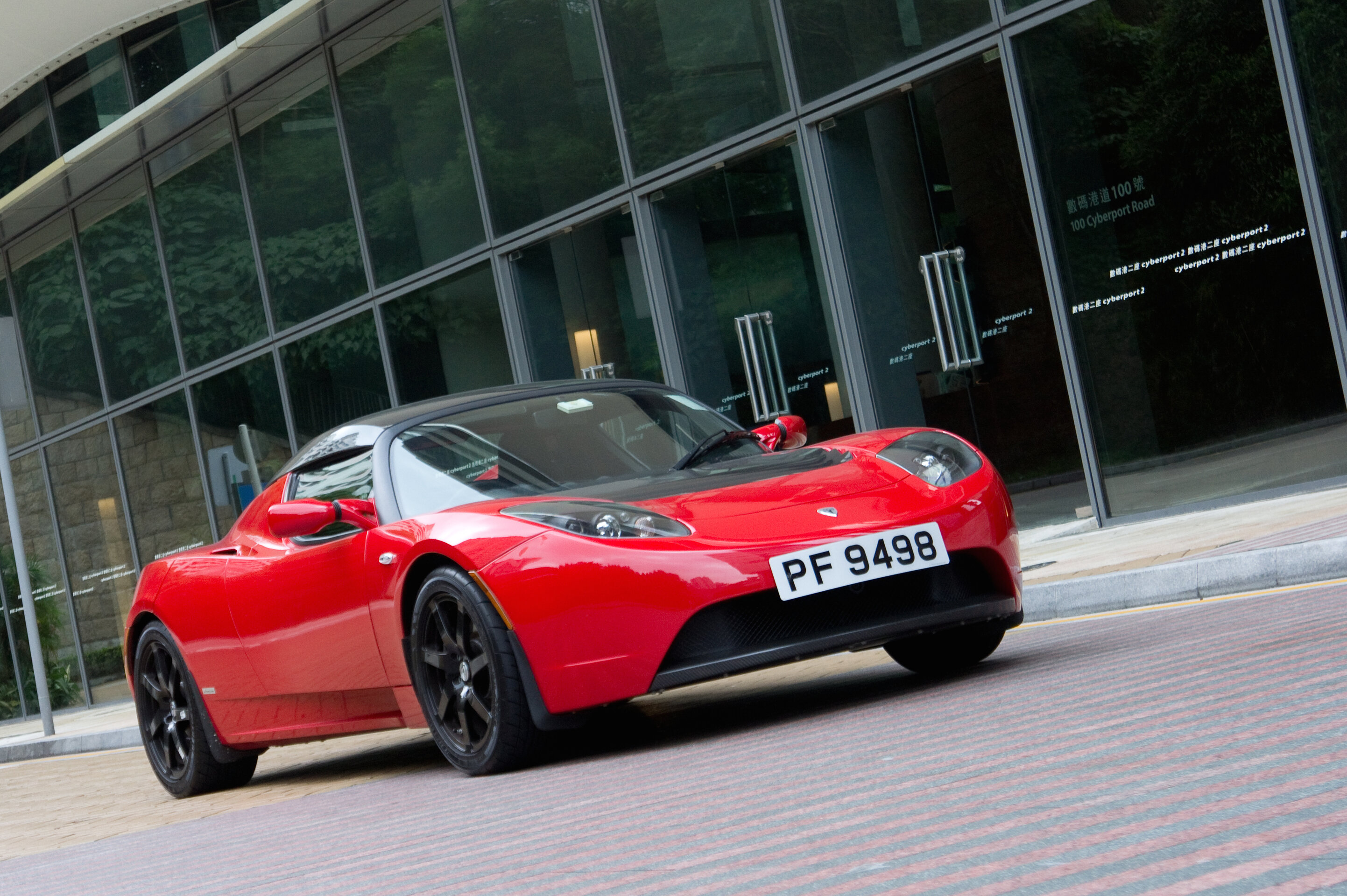 The Tesla Roadster May Become the New Classic Car | Optiwatt