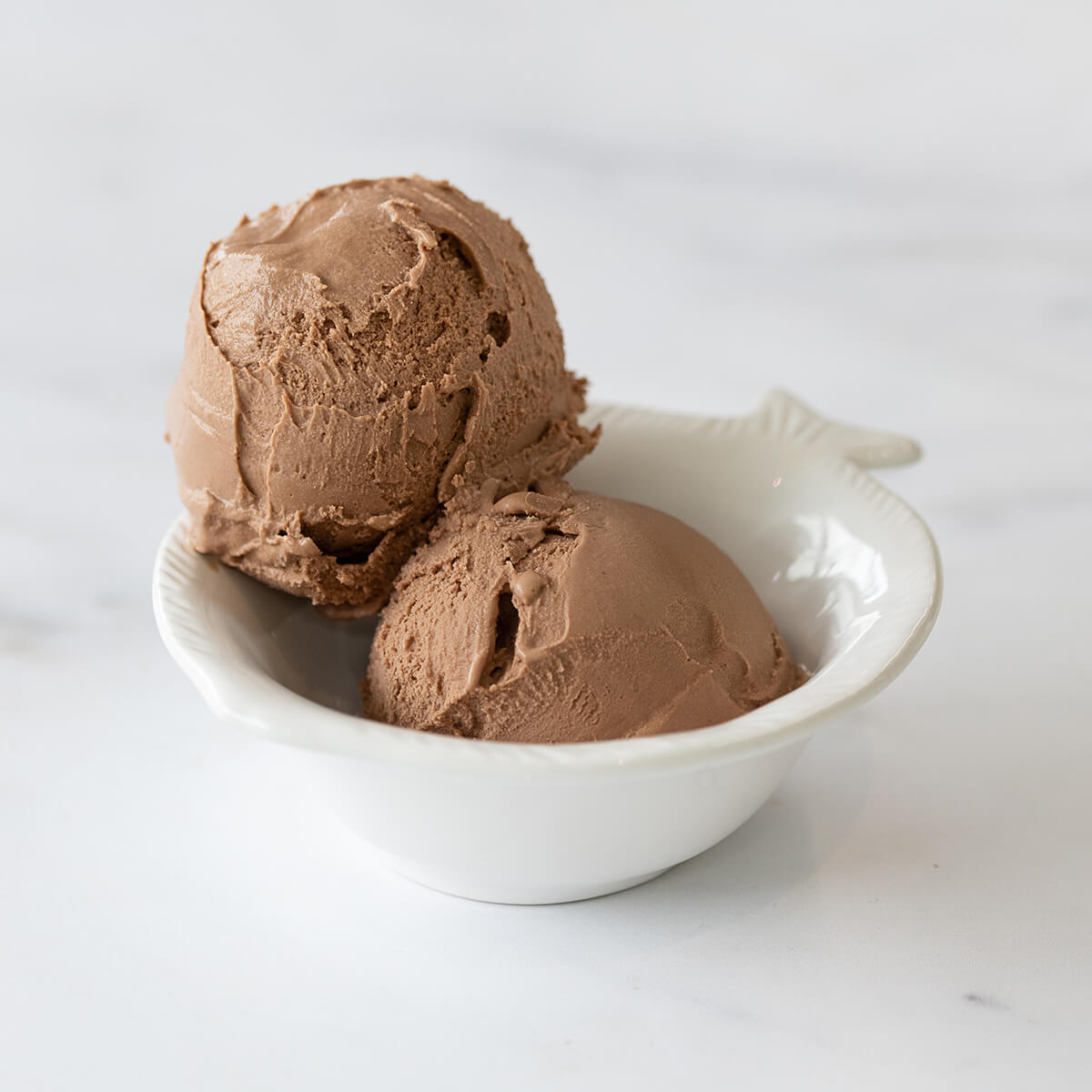 Gelato Henley - Bowl Tub Cone Love