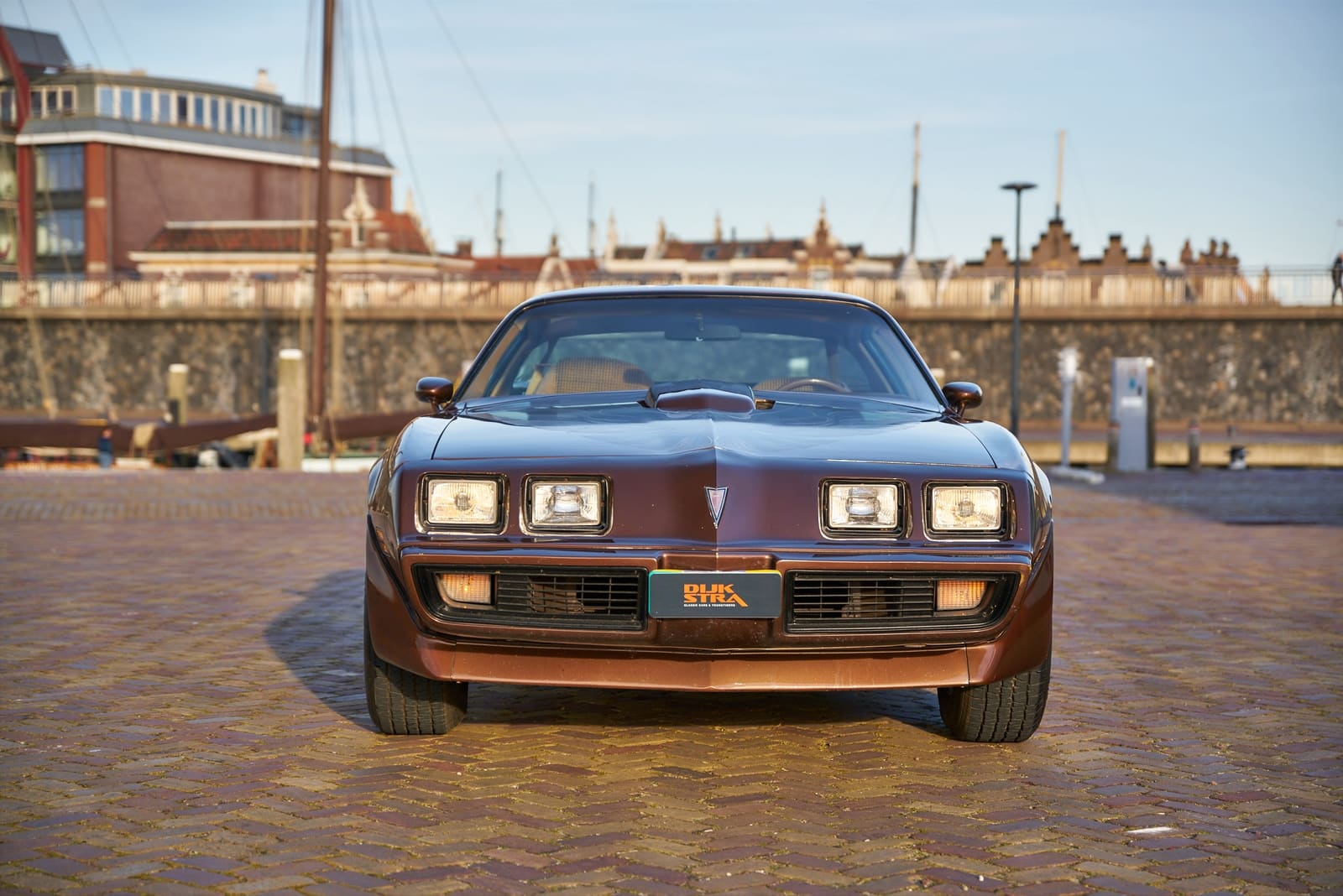 Pontiac Firebird Trans Am 6.6 V8 • Dijkstra Classic Cars & Youngtimers
