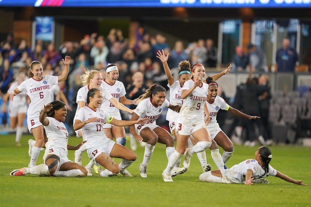 USA Scholarships How To Play College Soccer