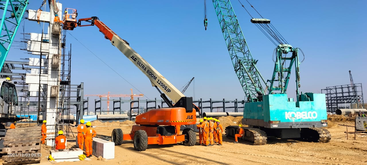 India's Finest Crane Rental Service - RM Manlift