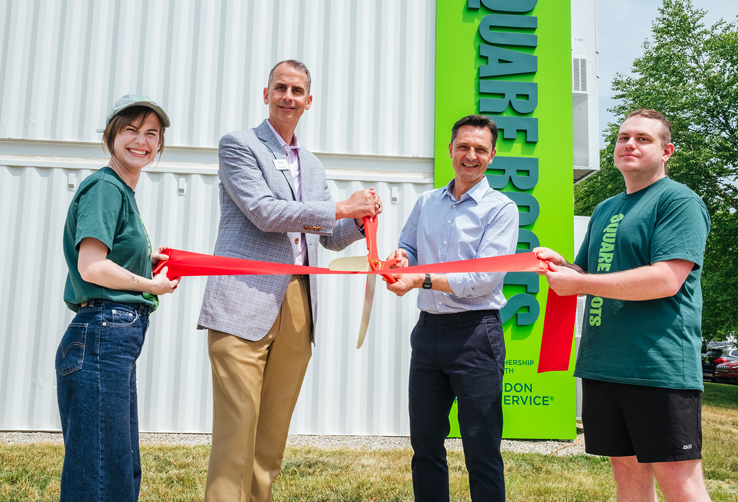 Square Roots Celebrates New Indoor Farm in Shepherdsville, Kentucky ...