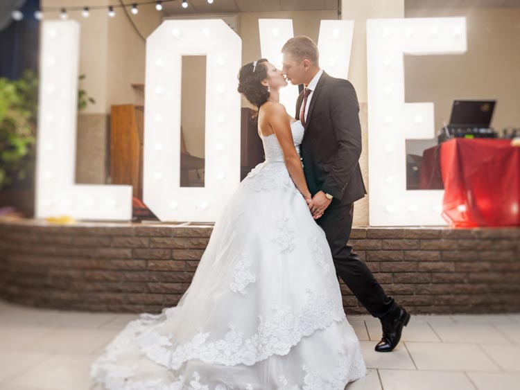 Wedding Dj Perth | Hire Dj For Wedding | Western Sounds