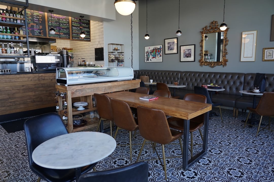 Cafe de Miro - Mediterranean style fast-casual eating