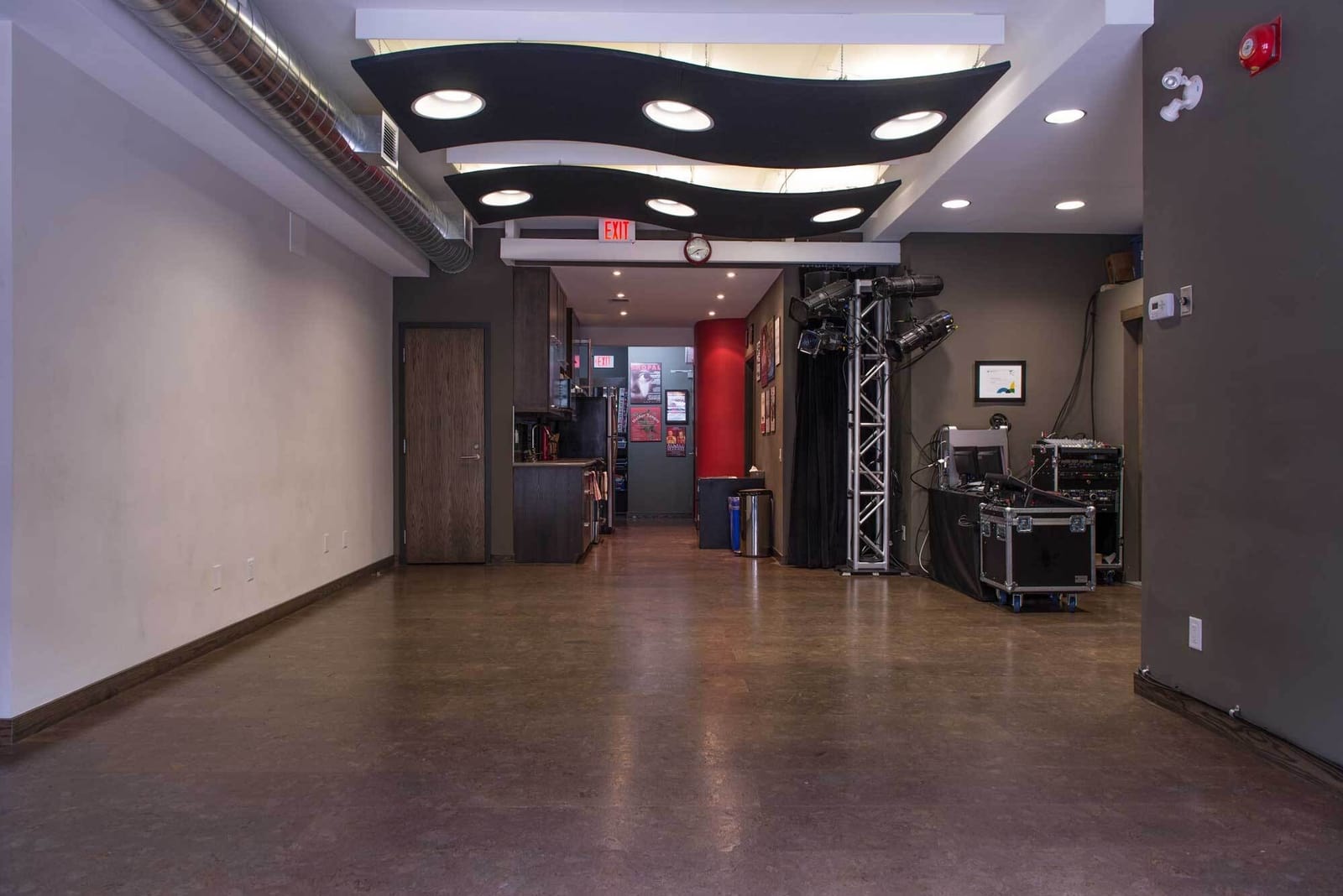 Cahoots Theatre Company