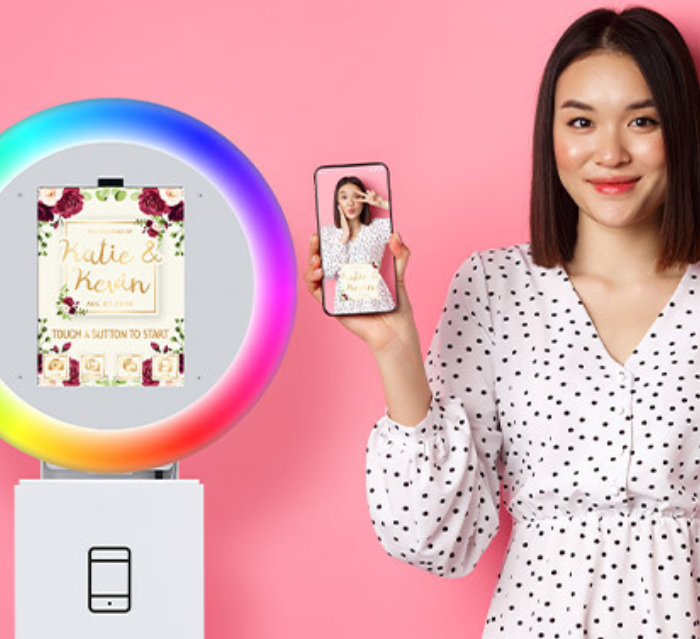 Smile Booth | Auckland's favourite photobooth