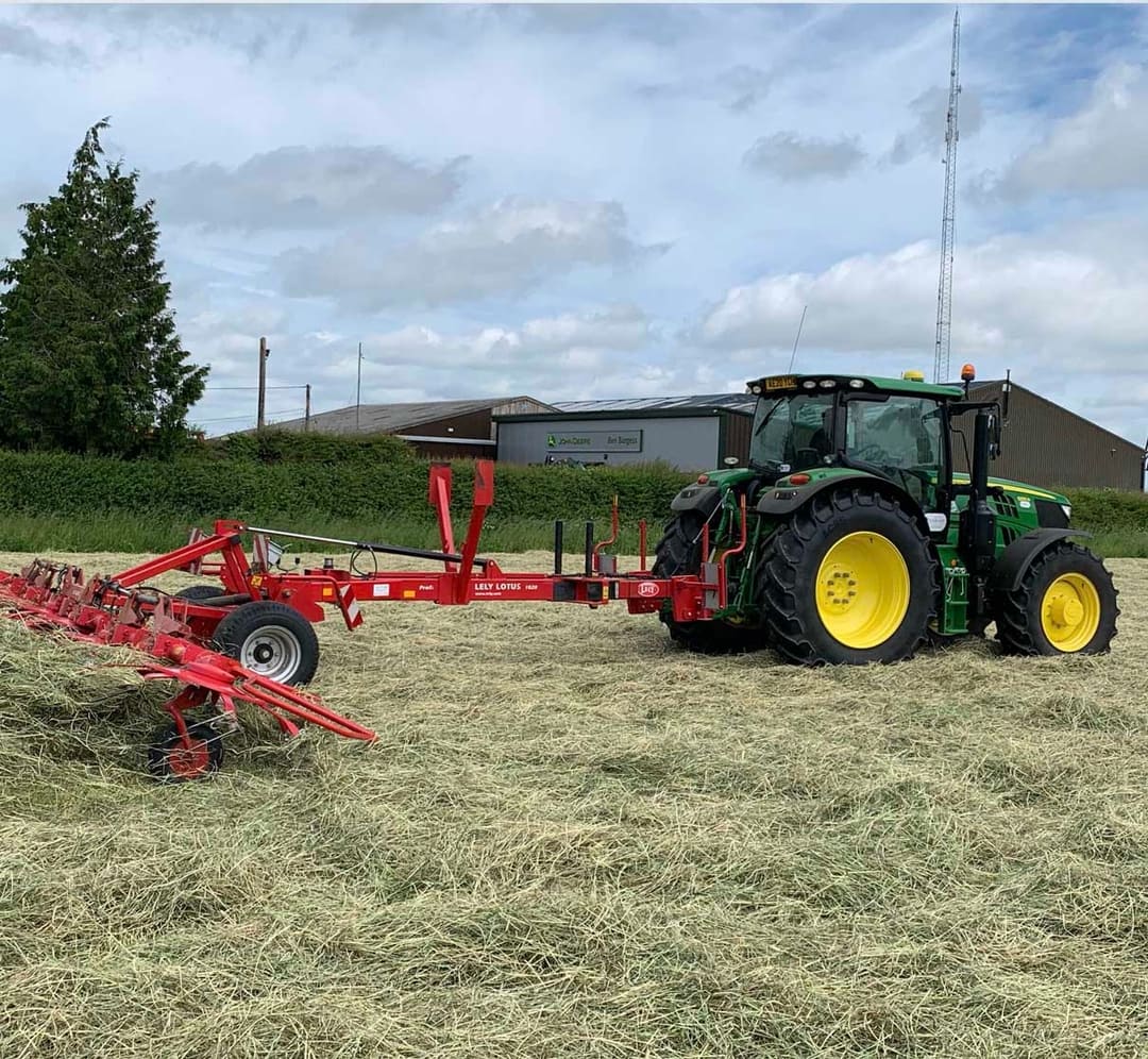 High Quality Equine Haylage | Norfolk Haylage | EH Haylage