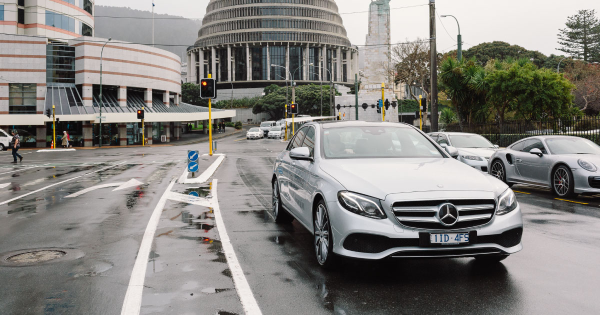 Mercedes-Benz – Intelligent Drive – Werk Agency