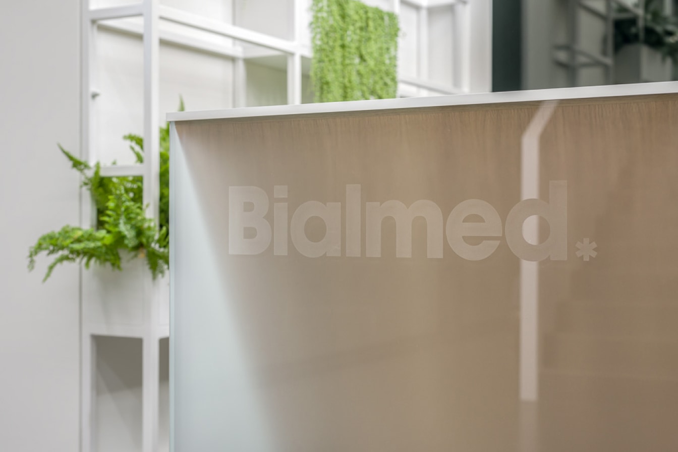 Bialmed interior