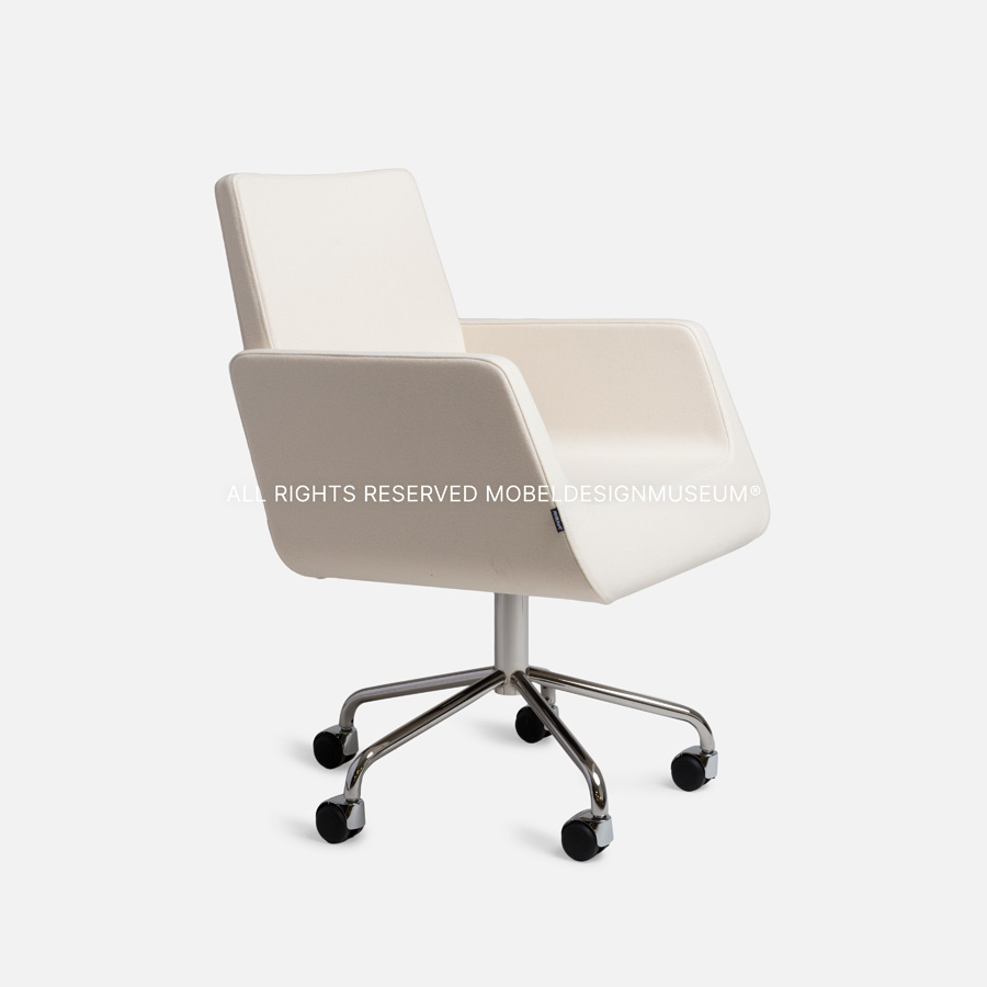 Giro chair by Kersti Sandin Bülow | Lars Bülow | Möbeldesignmuseum