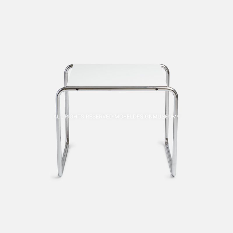 Laccio table by Marcel Breuer | | Möbeldesignmuseum