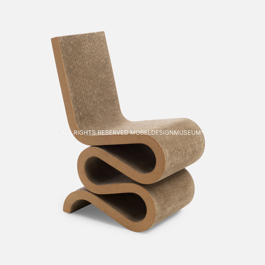 Wiggle chair by Frank O. Gehry | | Möbeldesignmuseum