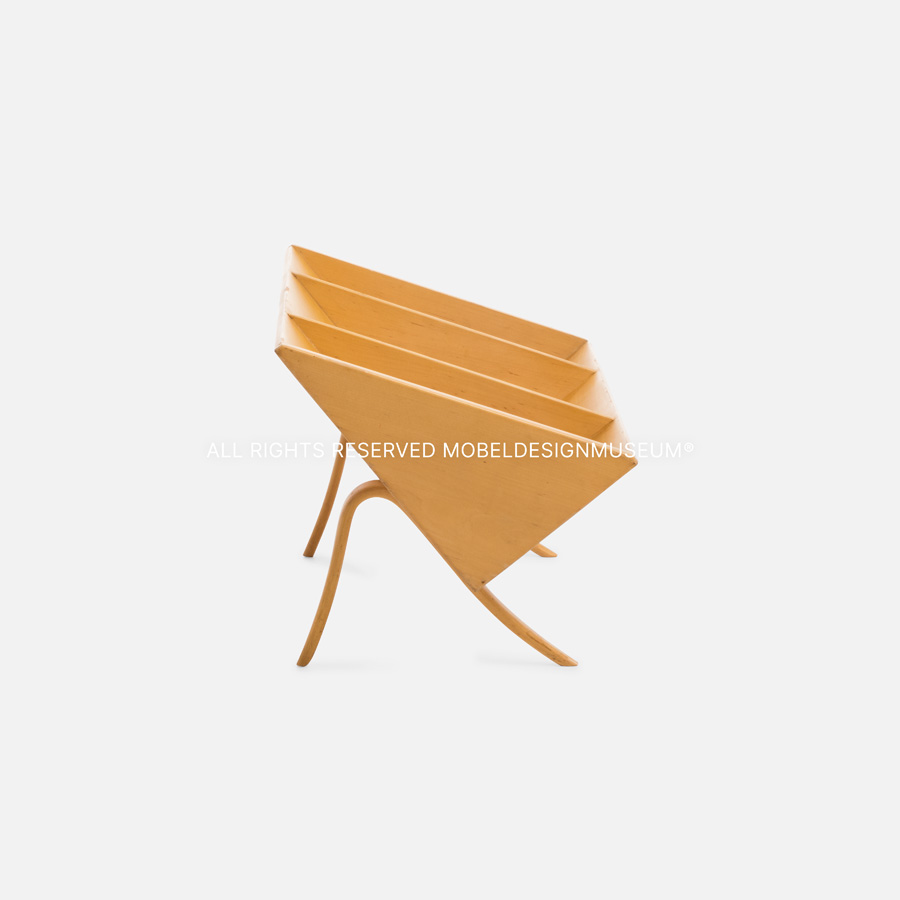 Model T704 book crib by Bruno Mathsson | | Möbeldesignmuseum