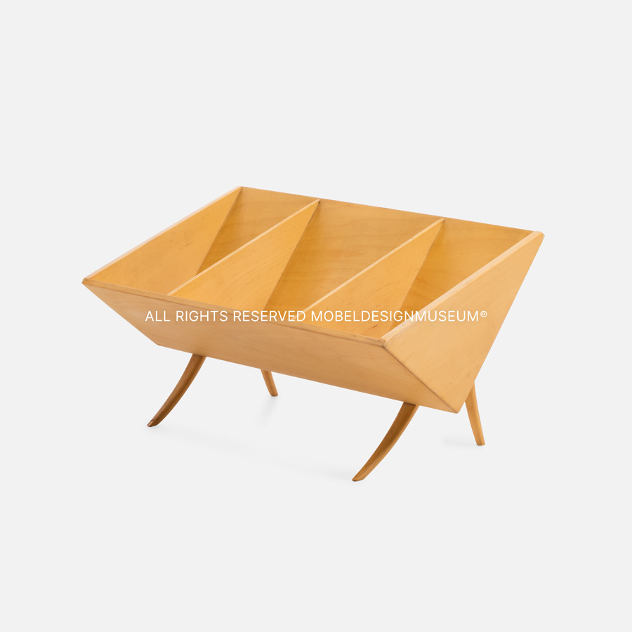 Model T704 book crib by Bruno Mathsson | | Möbeldesignmuseum