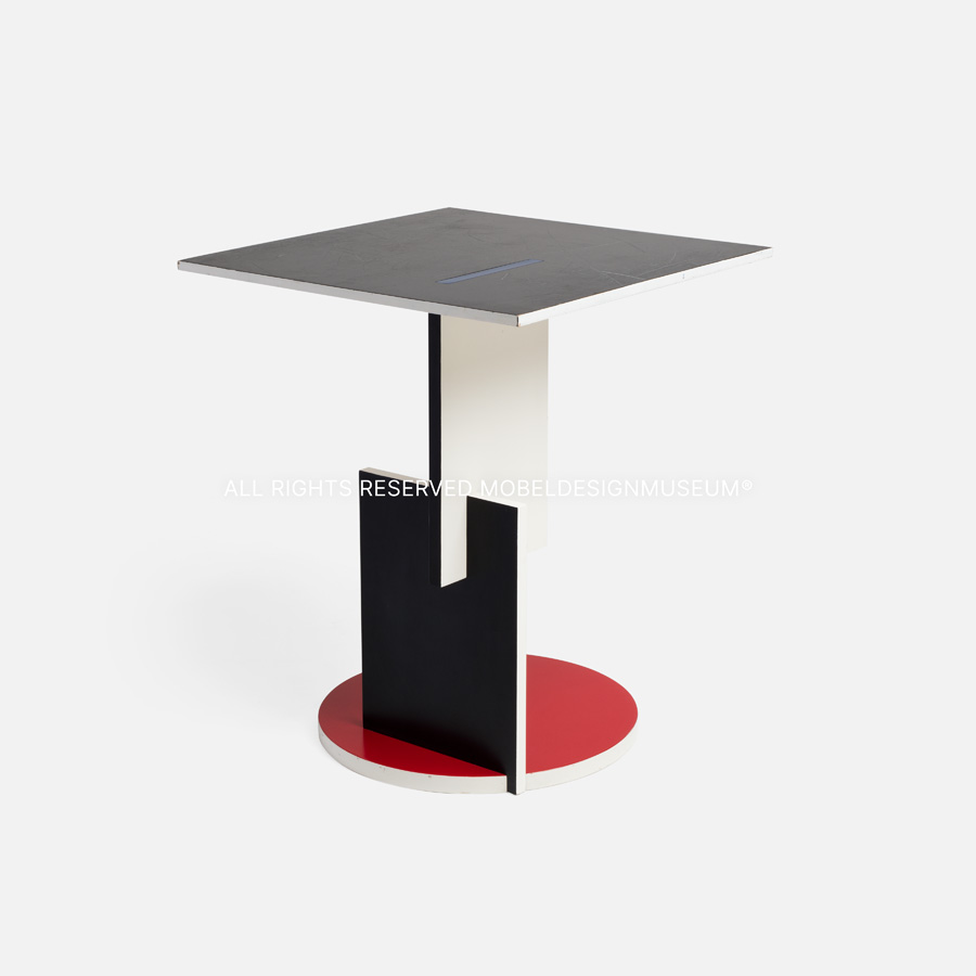 Schröder table by Gerrit Thomas Rietveld | | Möbeldesignmuseum
