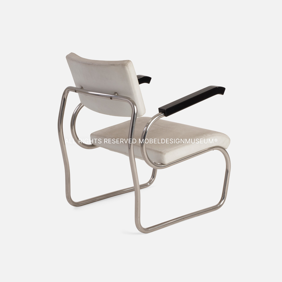 Saint Elia chair by Giuseppe Terragni | | Möbeldesignmuseum