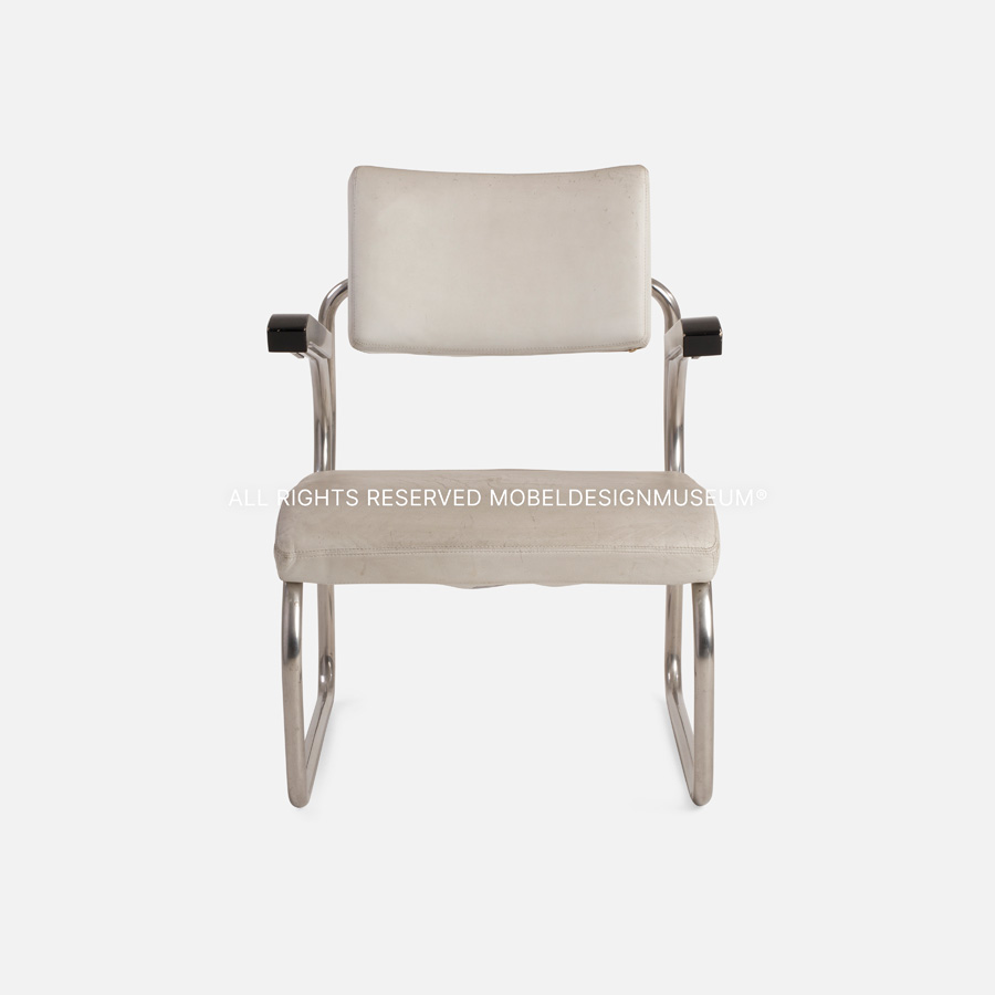 Saint Elia chair by Giuseppe Terragni | | Möbeldesignmuseum