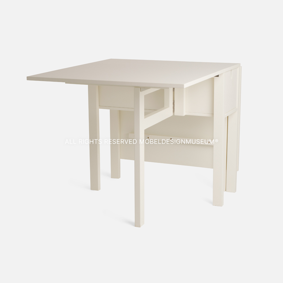 Wing table by Sara Szyber | | Möbeldesignmuseum