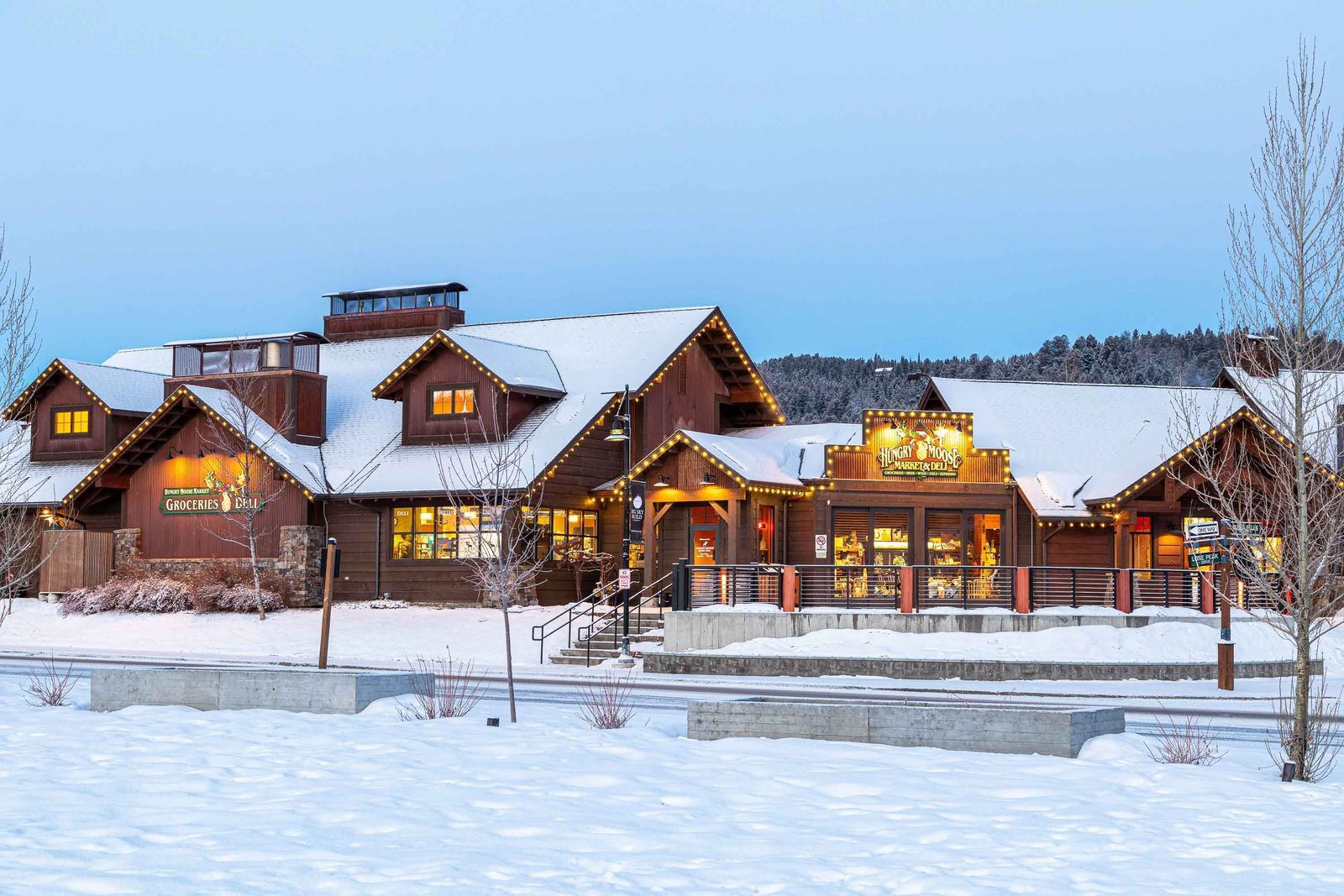 Town Center | Hungry Moose Market and Deli