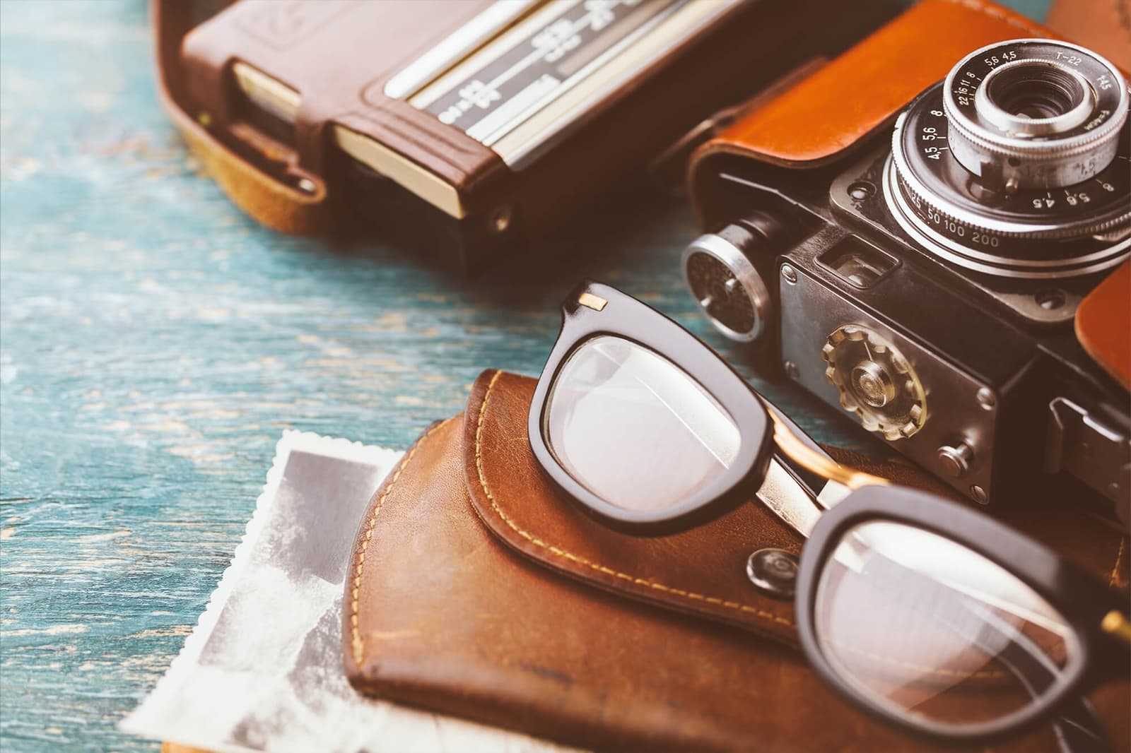 Learning To See = Seeing To Learn: Vision, Learning & Behaviour in ...