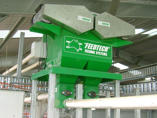 Feedtech Feeding Systems | Hoppers and Grain Cleaners Gallery