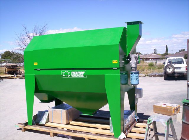 Feedtech Feeding Systems | Hoppers and Grain Cleaners Gallery