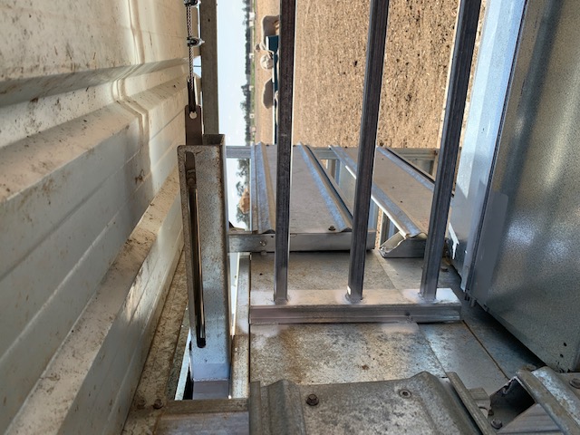 Feedtech Feeding Systems | Auto Feeders Gallery