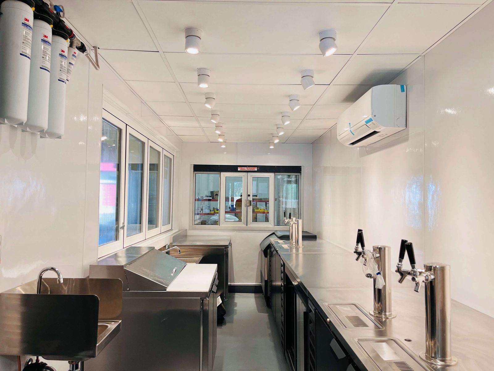 Fast-Food Kitchen: Prefabricated Building - ContekPro