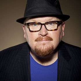 Umault | B2B video ad agency | B2B video marketing agency