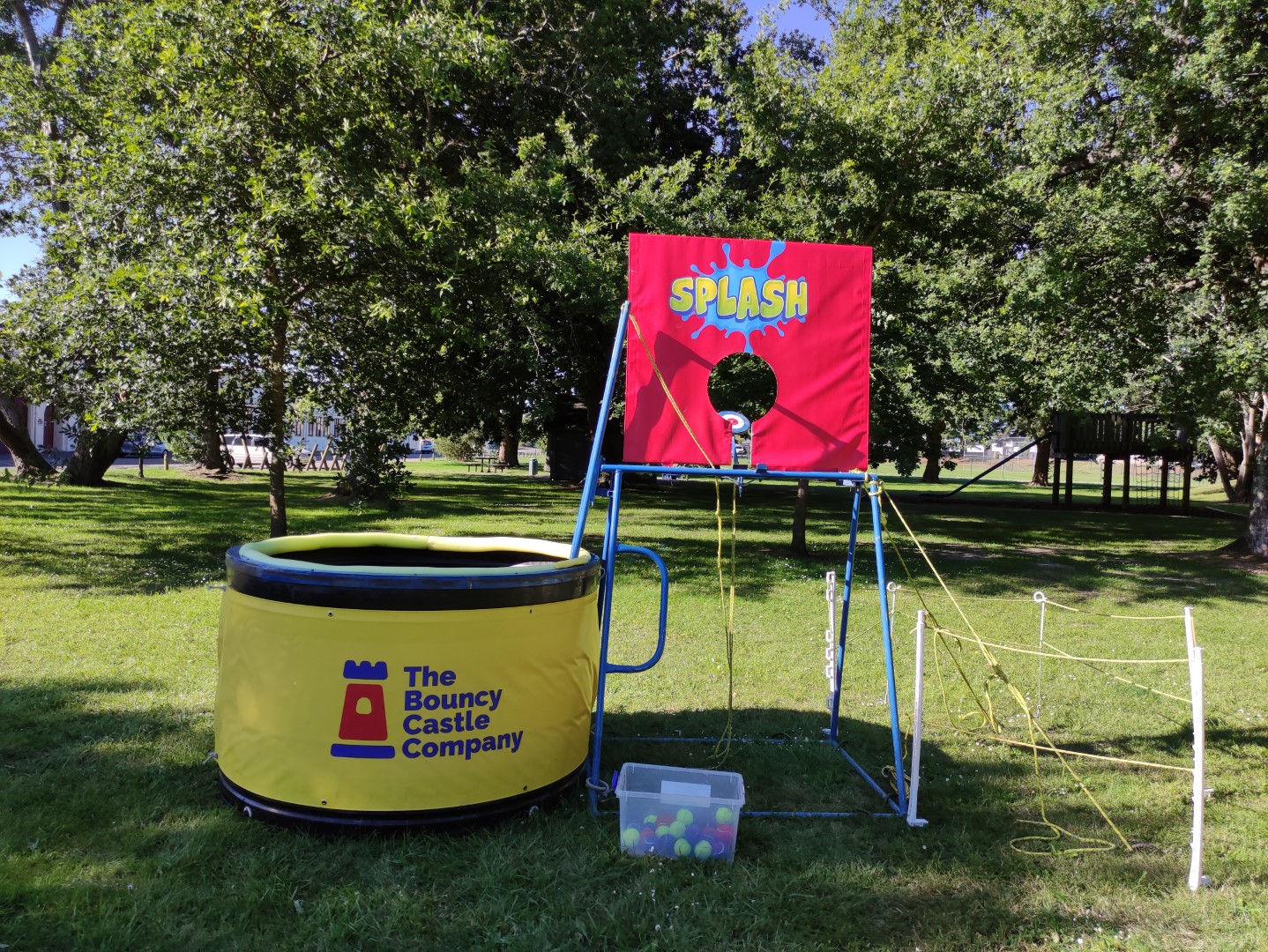 Dunk Tank | The Bouncy Castle Company