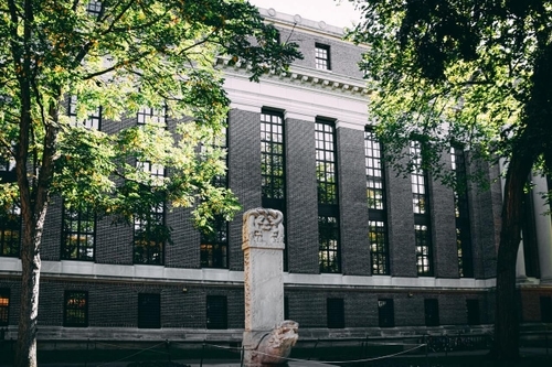 An Ultimate Guide: How to Get into Harvard University from AP Guru